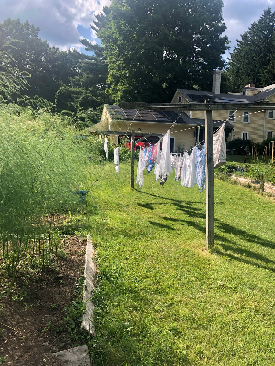 How to hang laundry out on the line – Favicoop